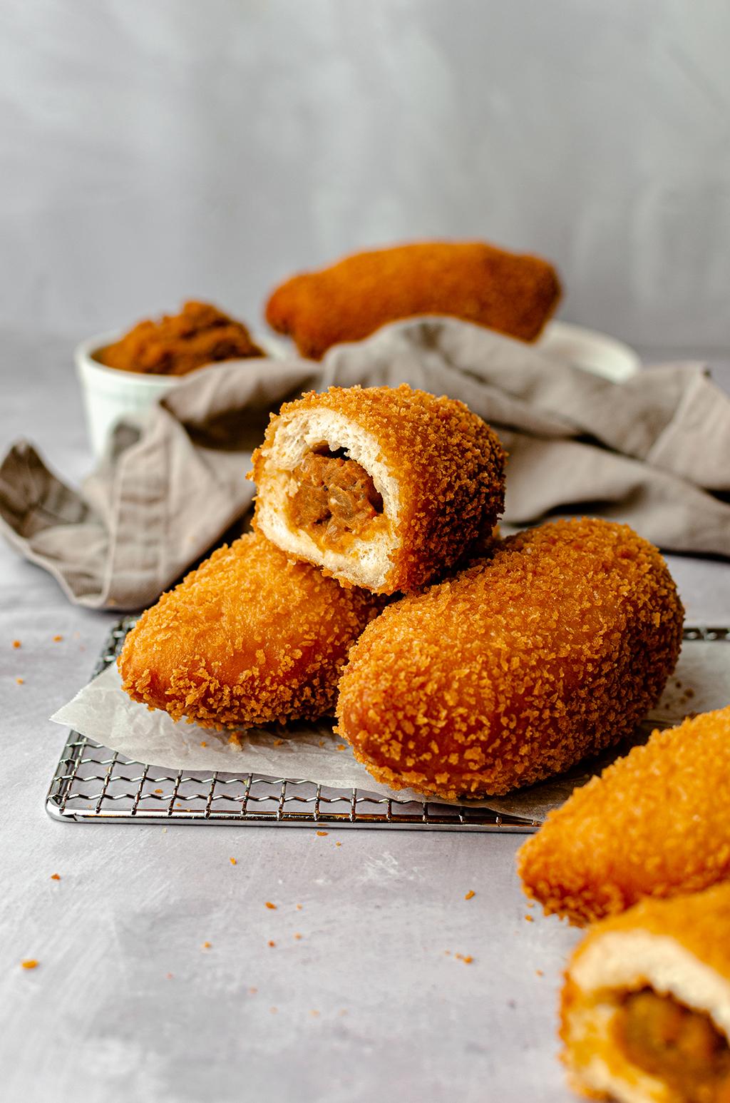 Vegan Kare Pan (Japanese Curry Bread) - Floured Frame