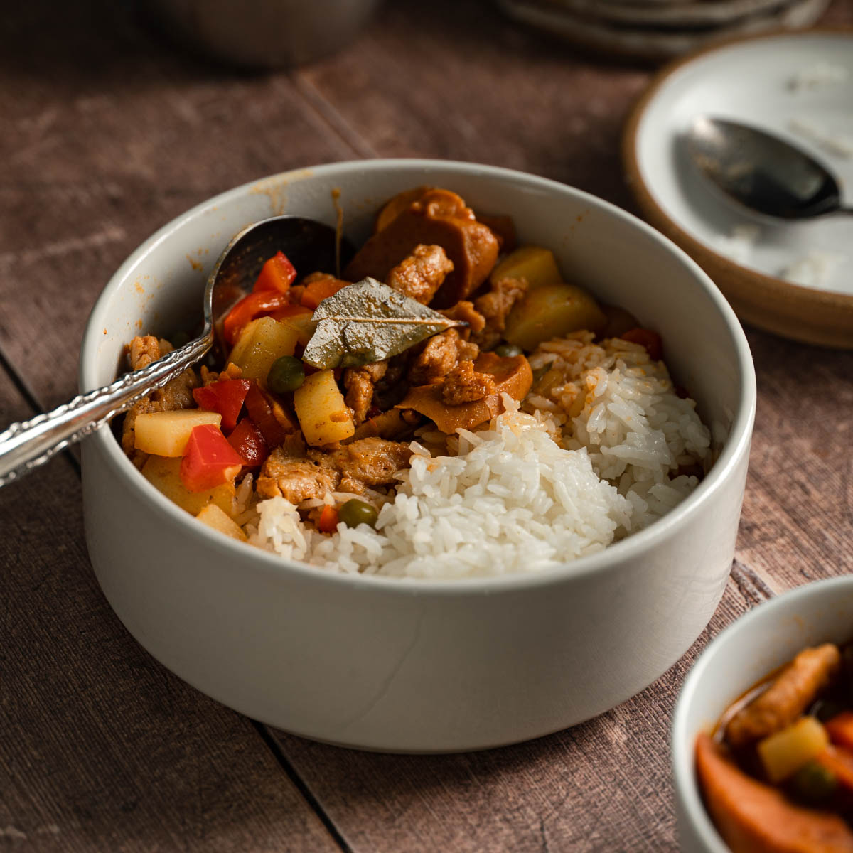 Vegan Filipino Afritada - Floured Frame