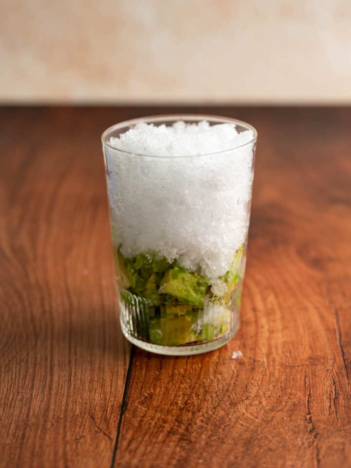 Avocado con Yelo (Filipino Avocado Shaved Ice Dessert) - Floured Frame